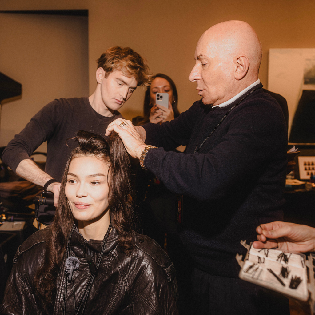 R+Co BLEU and Garren Bring Pinup Perfection to Anna Sui at NYFW Fall/W